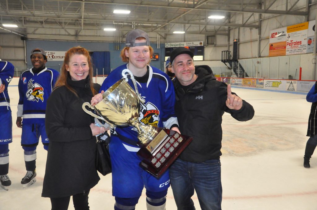 Nathan Hardy returns for 2022-23 season | Titans de témiscaming