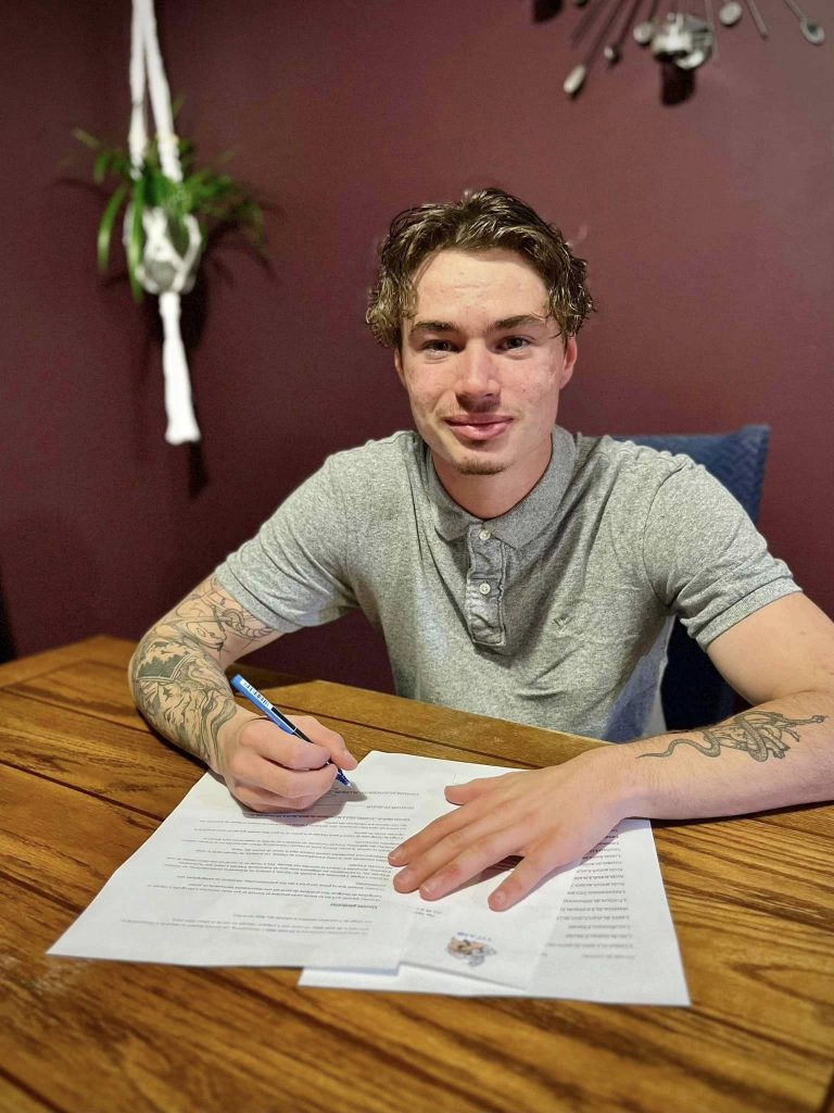 Étienne Lucas chez les Titans | Titans de témiscaming